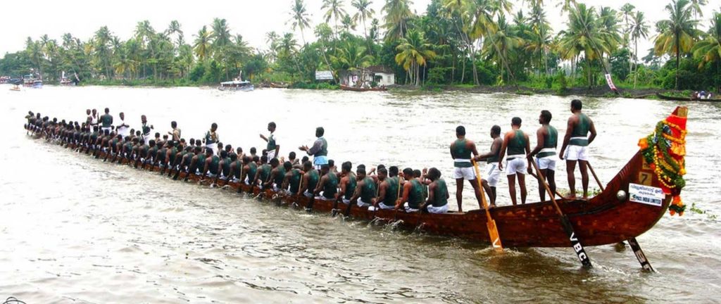 Watch-Snake-Boat-Racing-in-kerala